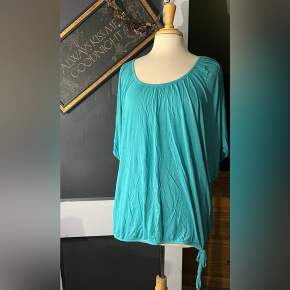 Apt. 9 | Tops | Apt 9 Teal Top Inventory Tub 2 | Poshmark